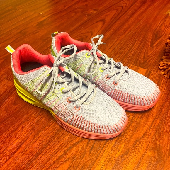 Shoes | Womens Omega Walk Tennis Shoes | Poshmark